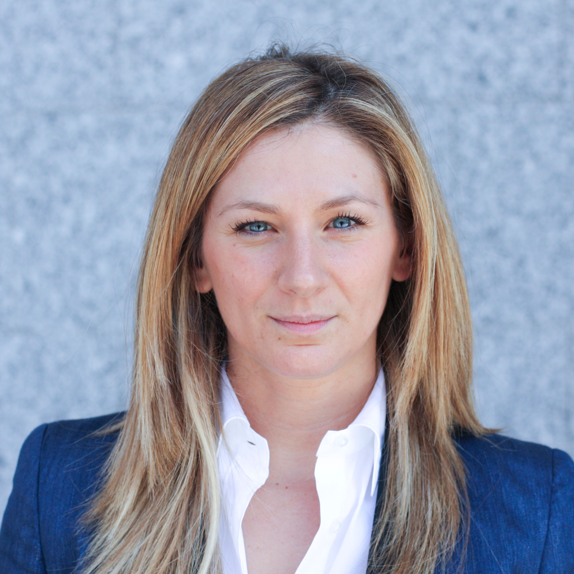 From head to toe — Angélica Dass